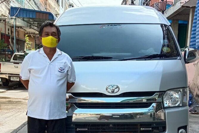 Private : Airport Transfer by Minivan - The Experience Inside the Minivan