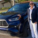 Private and Exclusive Tourist Transportation in Miami - The Vehicle and Group Experience