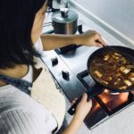 Private Authentic Chinese Cooking Class in Shanghai with a Lovely Local - The Host: Vivie’s Cooking Heritage and Personality