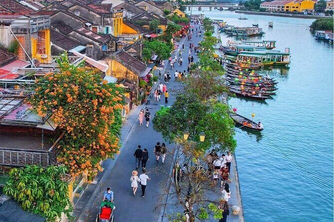 Private Boat Ride, Night Market, and Walking Tour in Hoi An - Exploring Marble Mountains