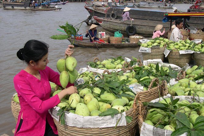 Private Cai Be Floating Market Tour with Lunch and Boat Ride - Visiting Cottage Industries and Local Crafts