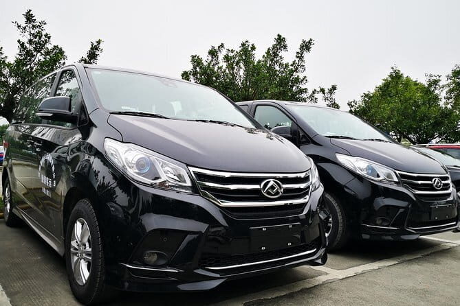 Private Car Use for Chengdu Panda breeding Center - Why Visiting Early Matters