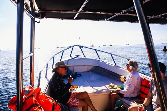 Private Charter: Chica Super Panga 30' - Activities and Amenities