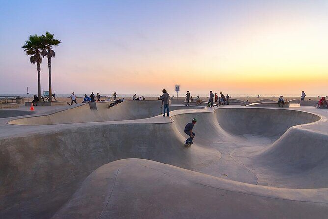 Private Customizable 5-Hour Tour of Los Angeles - Food and Shopping at the Farmers Market