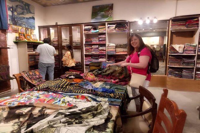 Private Customized Old & New Delhi Markets & Shopping Tour - Practical Considerations