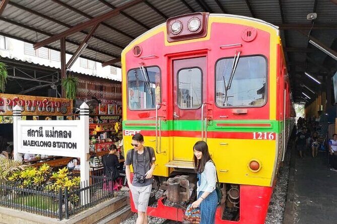 Private Damnoen Saduak and Maeklong Railway Market Tour(min 2pax) - Practical Considerations