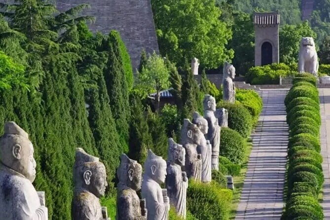 Private Day Tour from Qianling Mausoleum and Famen Temple - What’s Included and What to Expect