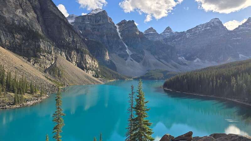 Private Day Tour: Moraine Lake and Lake Louise - What Sets This Tour Apart?