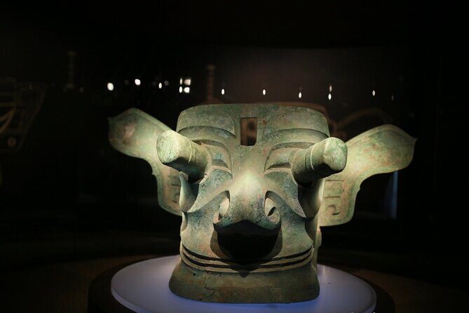 Private Day Tour to Panda Base and Sanxingdui Museum from Chengdu - What Travelers Are Saying
