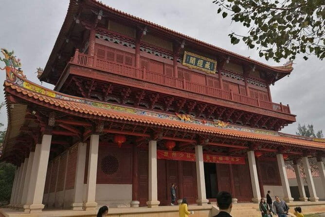 Private Day Tour to Shaolin Temple from Xian by Bullet Train with Kungfu Show - What the Reviews Tell Us