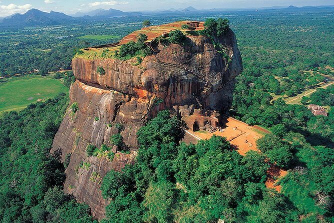 Private day tour to Sigiriya and Dambulla from Negombo - What Makes This Tour Stand Out