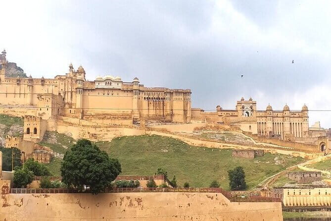 Private Delhi Jaipur Day Trip by Car - Returning to Delhi