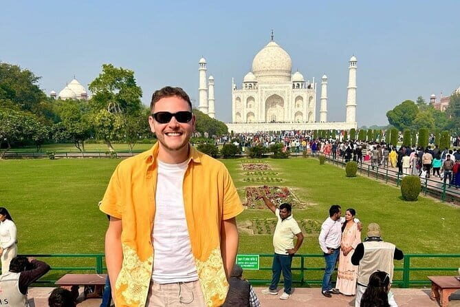 Private Delhi Sightseeing Full - Day Tour with Chauffeur and Guide - Moving to New Delhi: Modern Monuments and Architectural Marvels