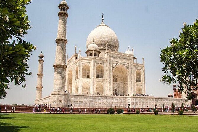 Private Full-day Historical Adventure Tour in Agra by Gatimaan Express - Who Should Consider This Tour?