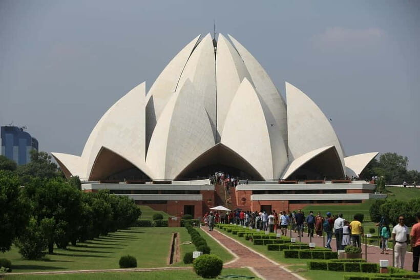 Private Full Day New & Old Delhi City Tour with Local Guide - Authentic Experiences and Cultural Impact