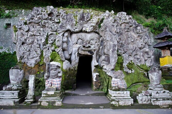 Private Full-Day Tour: Explore The Villages Of Ubud Bali - Transportation and Logistics