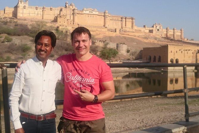 Private Full-Day Tour to Jaipur with Licensed Guide - What the Tour Includes And What It Owes Its Value To