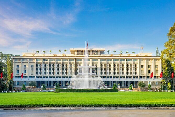 Private Guided Ho Chi Minh City Tour & Hidden Corner of China Town - Transportation and Group Size