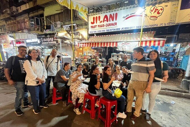 Private Guided Non-Veg Street Food Walking Tour in Muslim Quarter - Authenticity and the Small-Group Advantage