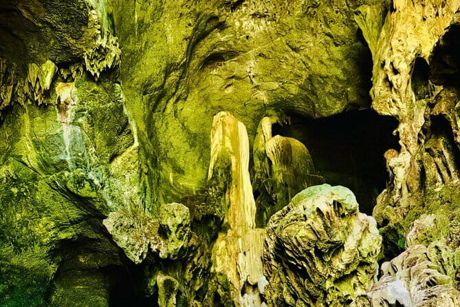 Private Guided Rainbow Cave Unseen Canyon and Lanna temple - Exploring the Full Itinerary: What Makes Each Stop Special