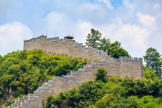 Private Guiyang Day Tour including Qingyan Ancient Town and Qianling Park - Authentic Experiences and What Travelers Say