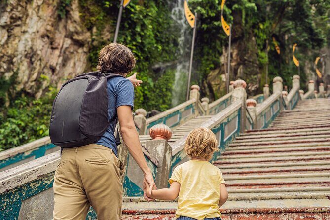 Private Half-Day Batu Caves and Cutural Tour in Kuala Lumpur - Exploring the Iconic Batu Caves