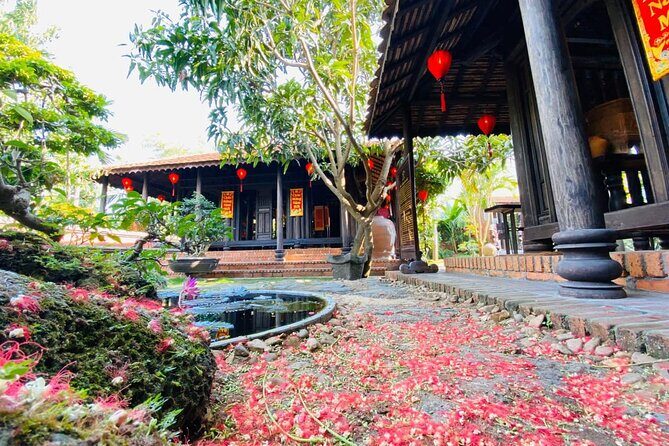 Private Half-Day Phu Yen City Tour - Dining and Amenities