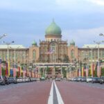 Private Half-Day Putrajaya Tour with Lake Cruise from Kuala Lumpur - Exploring Putrajaya in Depth