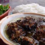 Private Hanoi Street Food Walking Tour With Real Foodie - The Itinerary in Detail: From Streets to Sips