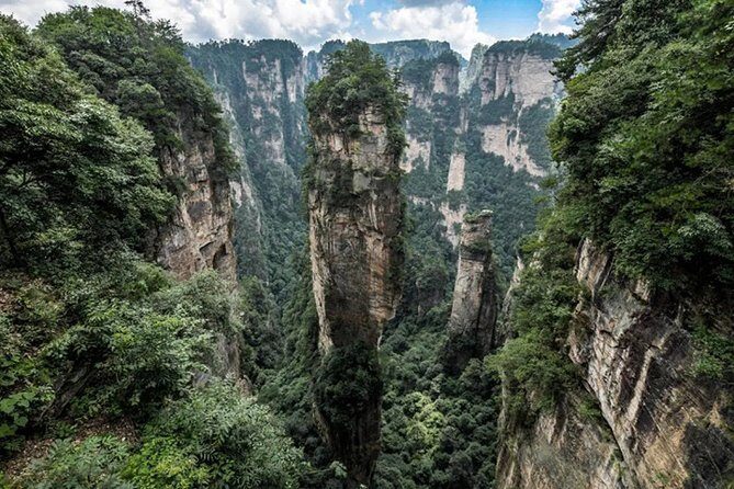 Private Hiking DayTour in Zhangjiajie National Park,Avatar Mountain+Bailong Lift - Who Will Enjoy This Tour?