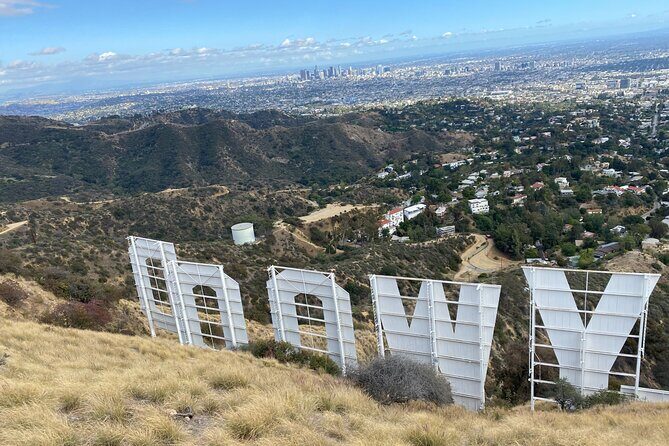 Private Hollywood Sign Hiking Tour with Select Hotel Pickup - A Closer Look at the Experience