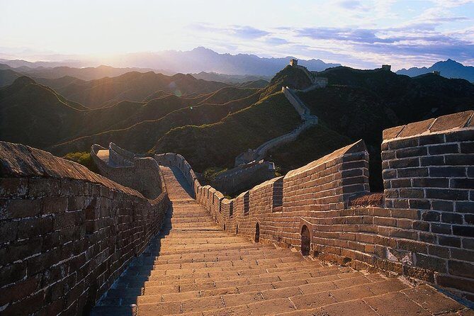 Private Huanghuacheng Great Wall Hiking Tour from Beijing with Local Tasty lunch - Key Points