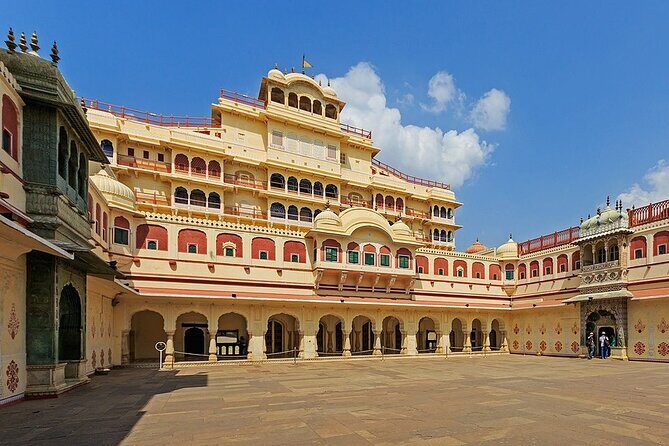 Private Jaipur Pink City Tour by Car & Driver with a Tour Guide - The Practicalities