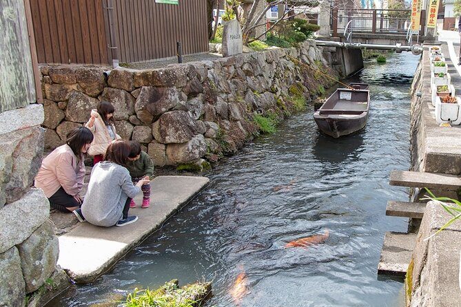 Private Lake Biwa Tour with Licensed Guide and Vehicle - Deep Dive into the Itinerary