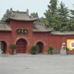Private Luoyang Day Tour: Longmen Grottoes and White Horse Temple - Practical Details: Transport, Timing, and Comfort