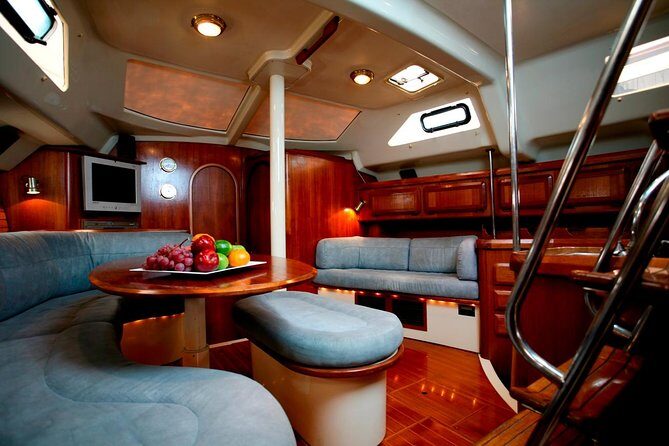 Private Luxury 42ft Sailing with Snorkeling in Los Cabos - The Practical Details