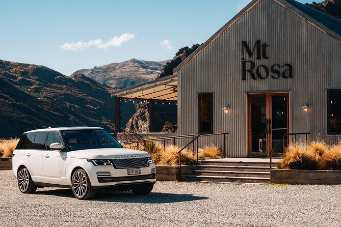 Private Luxury Return Transfers - Queenstown to Cromwell Vineyard - The Perfect Blend of Comfort and Convenience