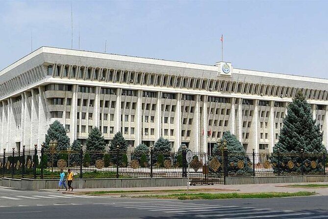 Private One Day Tour in Bishkek city and Ala-Archa National Park - Diving into Bishkek’s Market Culture at Osh Bazaar