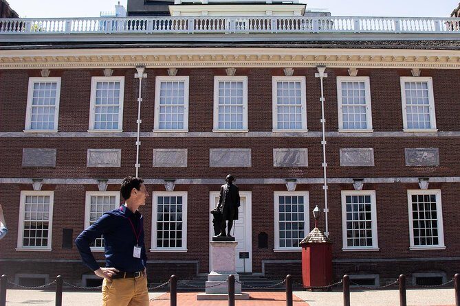Private Philadelphia French/English Historical and Architectural Walking Tour - The Experience of a Private Guided Tour