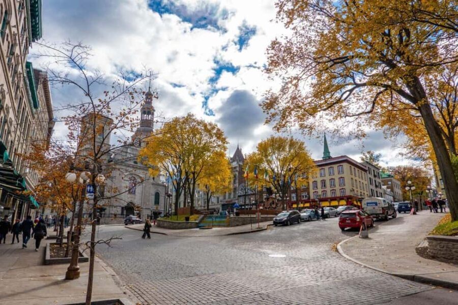 Private Romantic Stroll in Quebec Walking Tour for Couples - The Iconic Sites that Define Quebec City