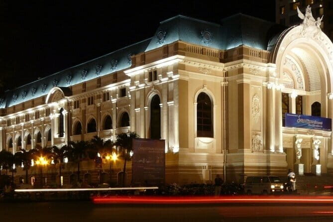 Private Saigon Evening Stroll: Discovering the Heart of the City - A Relaxed Evening of Food and Coffee