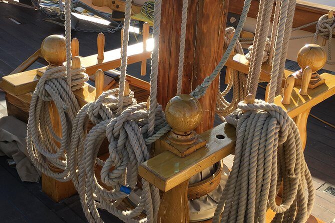 Private Sailing Tour -2 Hour (Up to 12 Passengers) - The Itinerary Breakdown