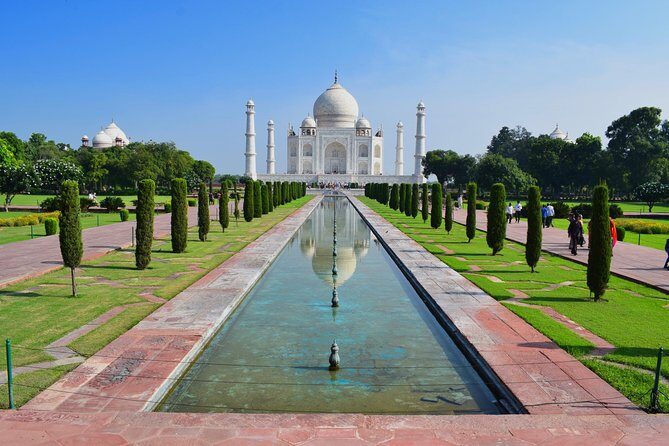 Private Same Day Tour To Taj Mahal From Delhi By Car - Inside the Taj Mahal: A World Wonder in a Personal Tour