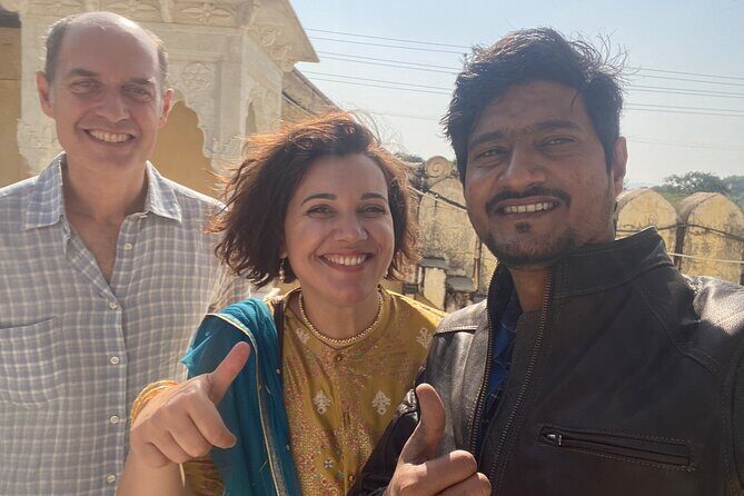 Private Shopping Tour in Jaipur - What Does This Tour Offer?