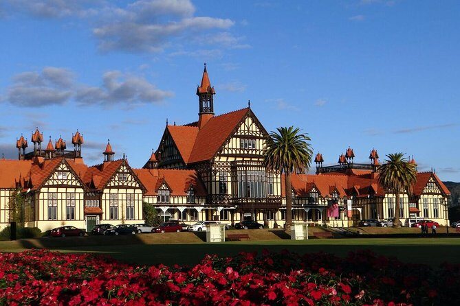 Private Shore Excursion Rotorua/ Tauranga Maori culture, Geyser & concert - Authenticity and Quality of Experience