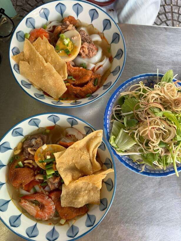 Private Street Food Motorbike Tour in Da Nang City - The Scenery and the Route