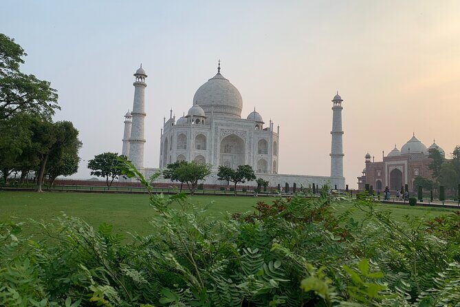 Private Sunrise Taj Mahal and Agra Fort Tour From Delhi To Agra- by AC Car - Who Is This Tour Best For?