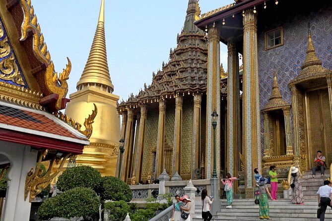 Private Tour: Grand Palace & Emerald Buddha Temple Experience - FAQs