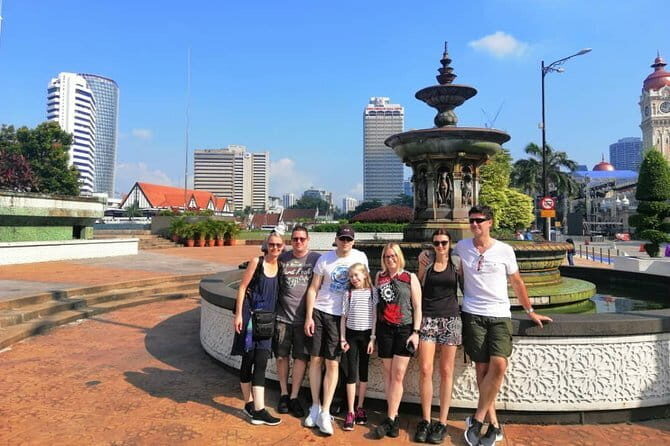 Private Tour Guide Service with Van Transportation at Kuala Lumpur - What’s Included and What’s Not