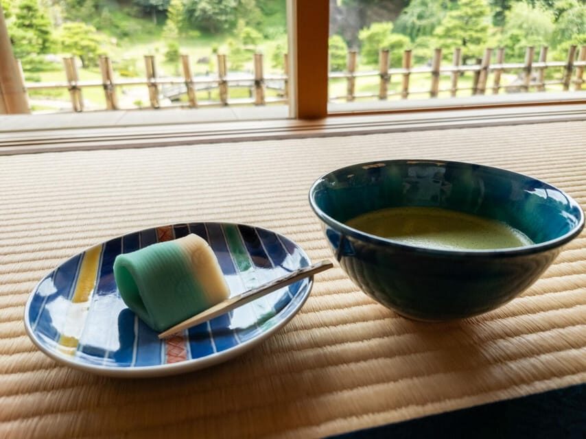 Private Tour Kanazawa: Gold Leaf, Sushi & afternoon activity - What Travelers Say